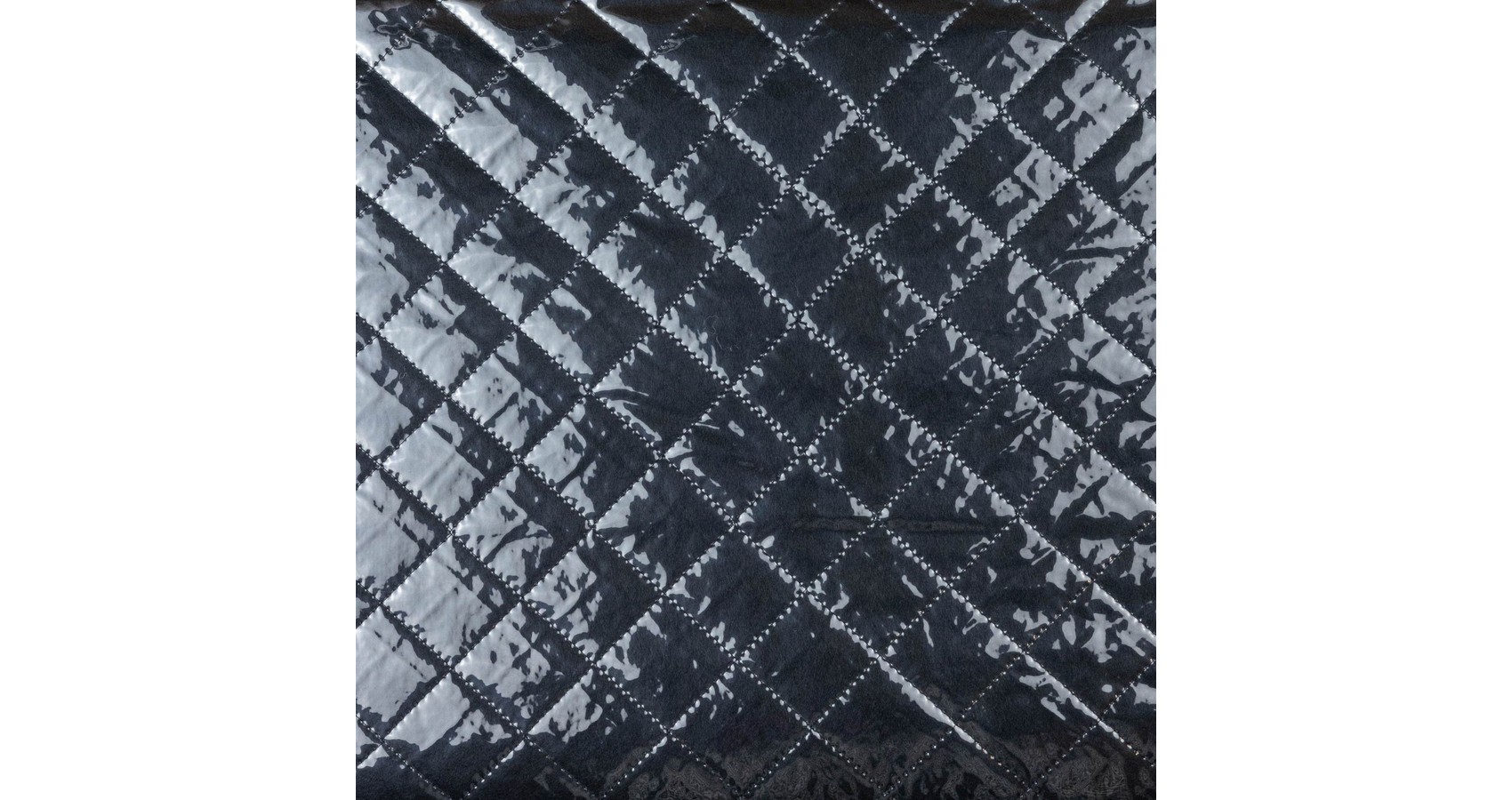 Műszőrme, PVC fóliával steppelve - Fekete színben